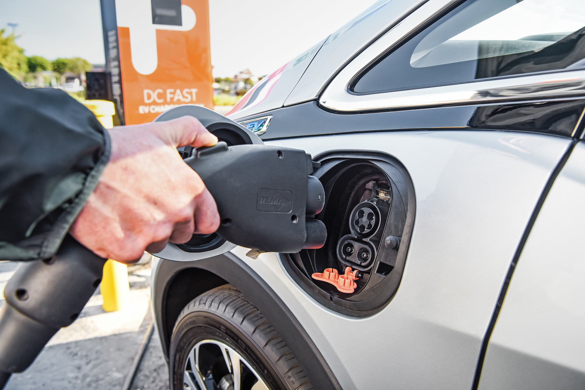 Autofile News New Ev Guide Released