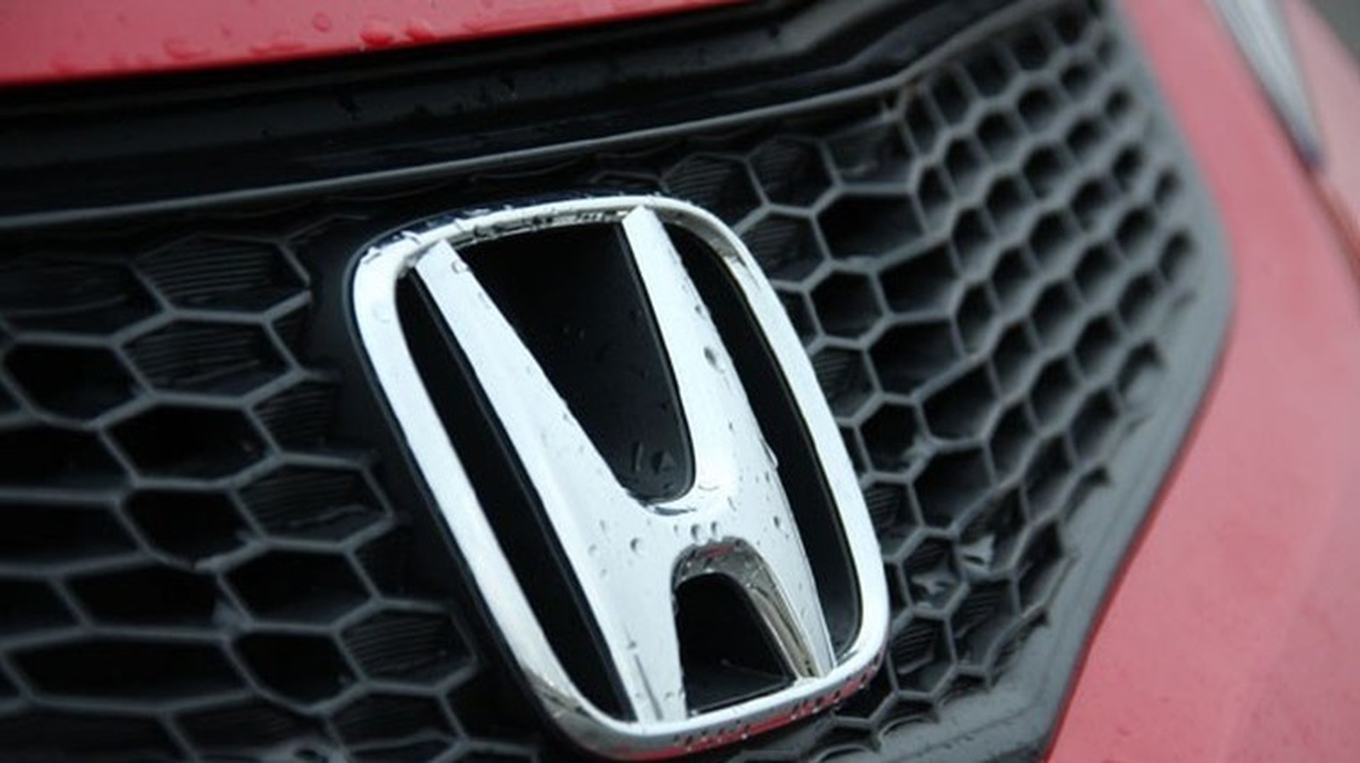 Autofile News Honda And Toyota Make Way For Evs