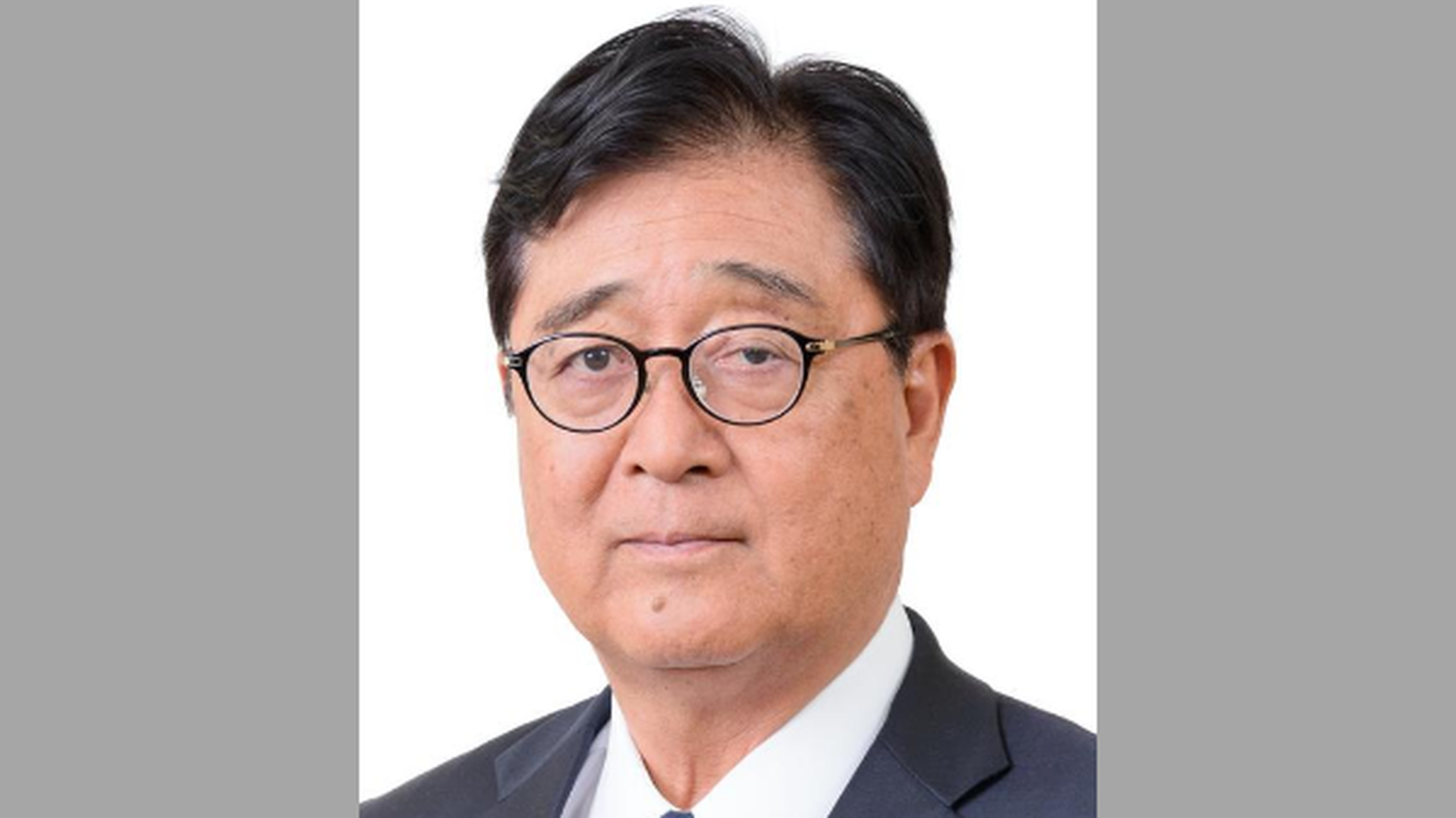 Autofile News Mitsubishi Mourns Former Chairman