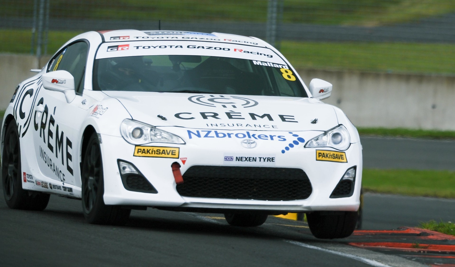 Autofile News Bidding For Toyota 86 Glory