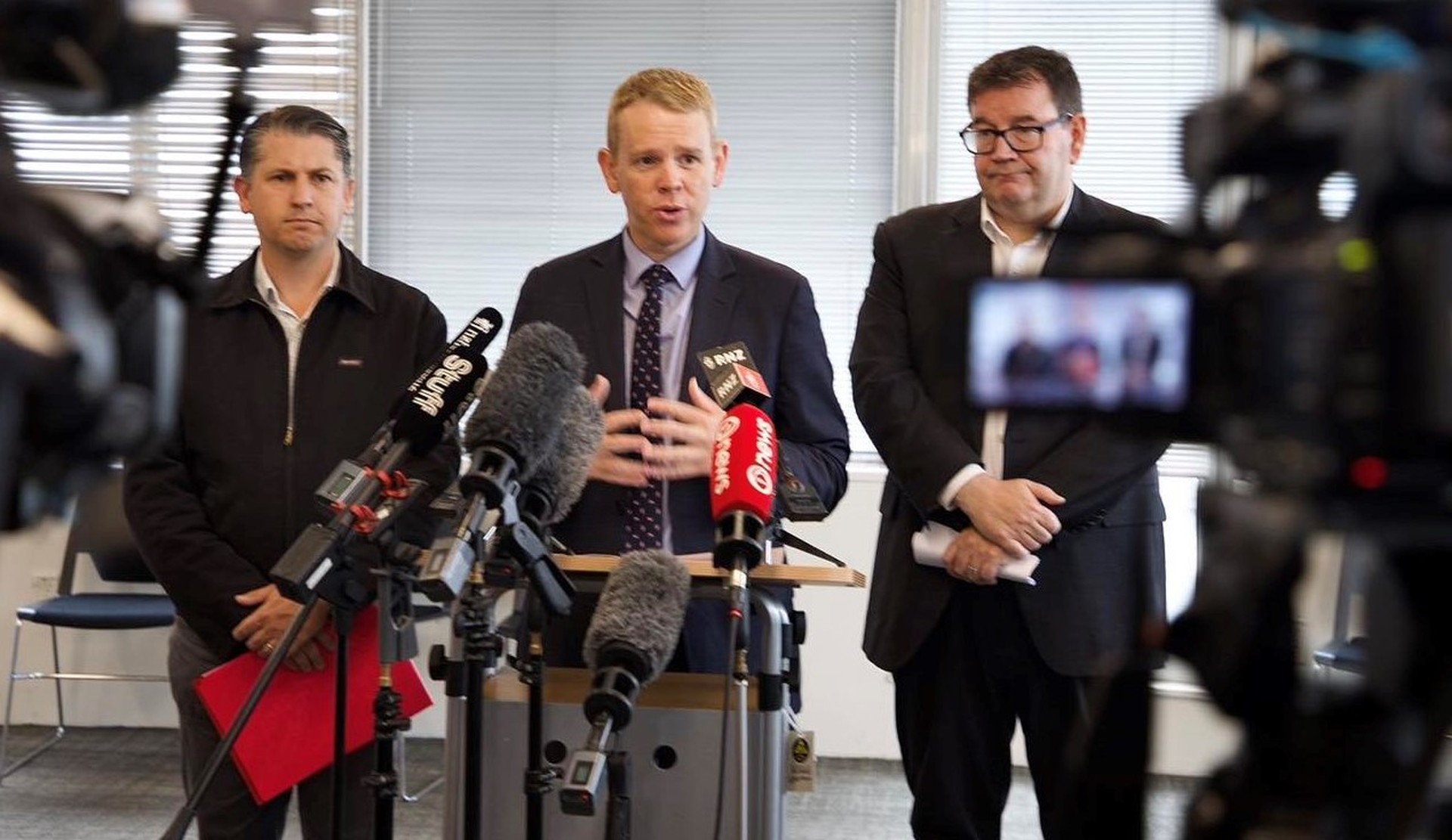 Autofile News Hipkins Extends Fuel Tax Cuts