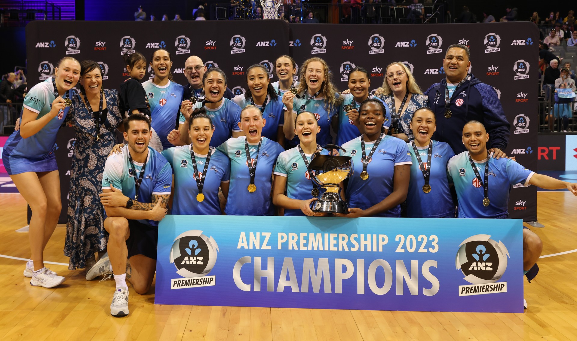 Autofile - News / Sponsor celebrates Mystics’ title Autofile - News / Sponsor celebrates Mystics’ title