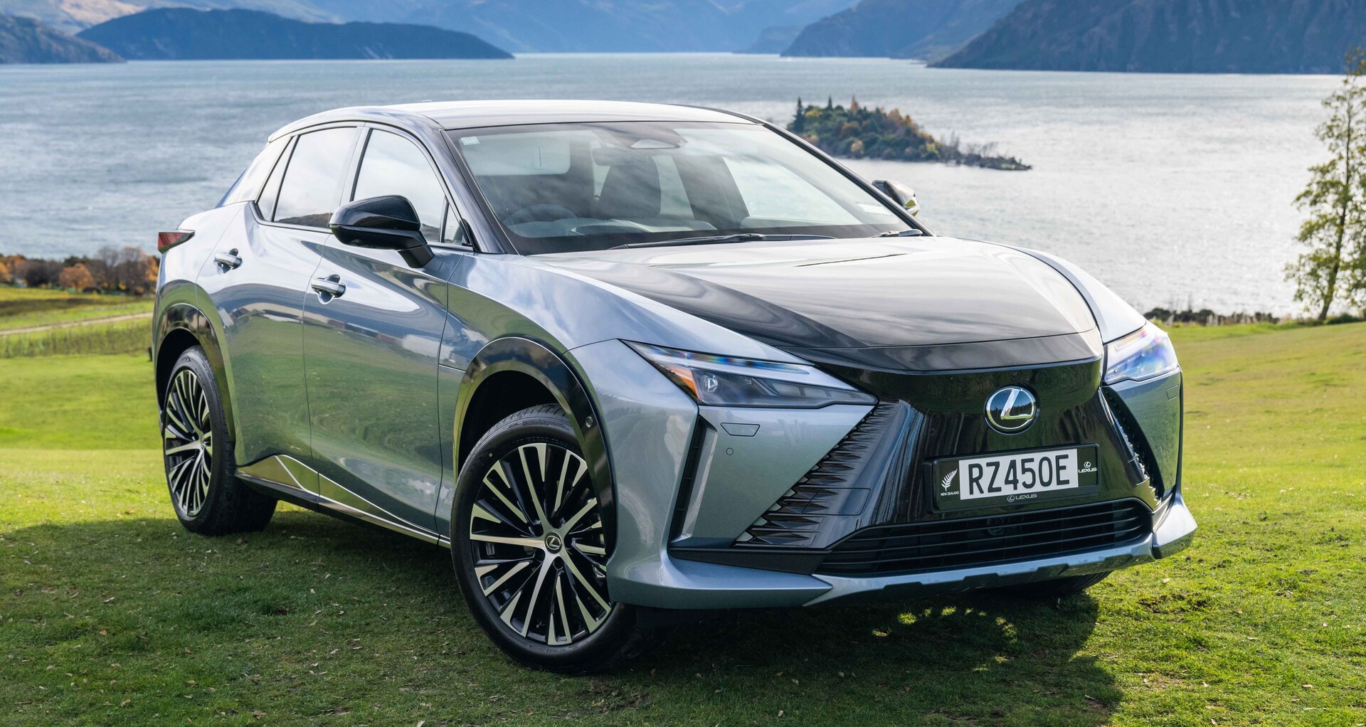Autofile - News / Lexus NZ breaks sales record Autofile - News / Lexus NZ breaks sales record