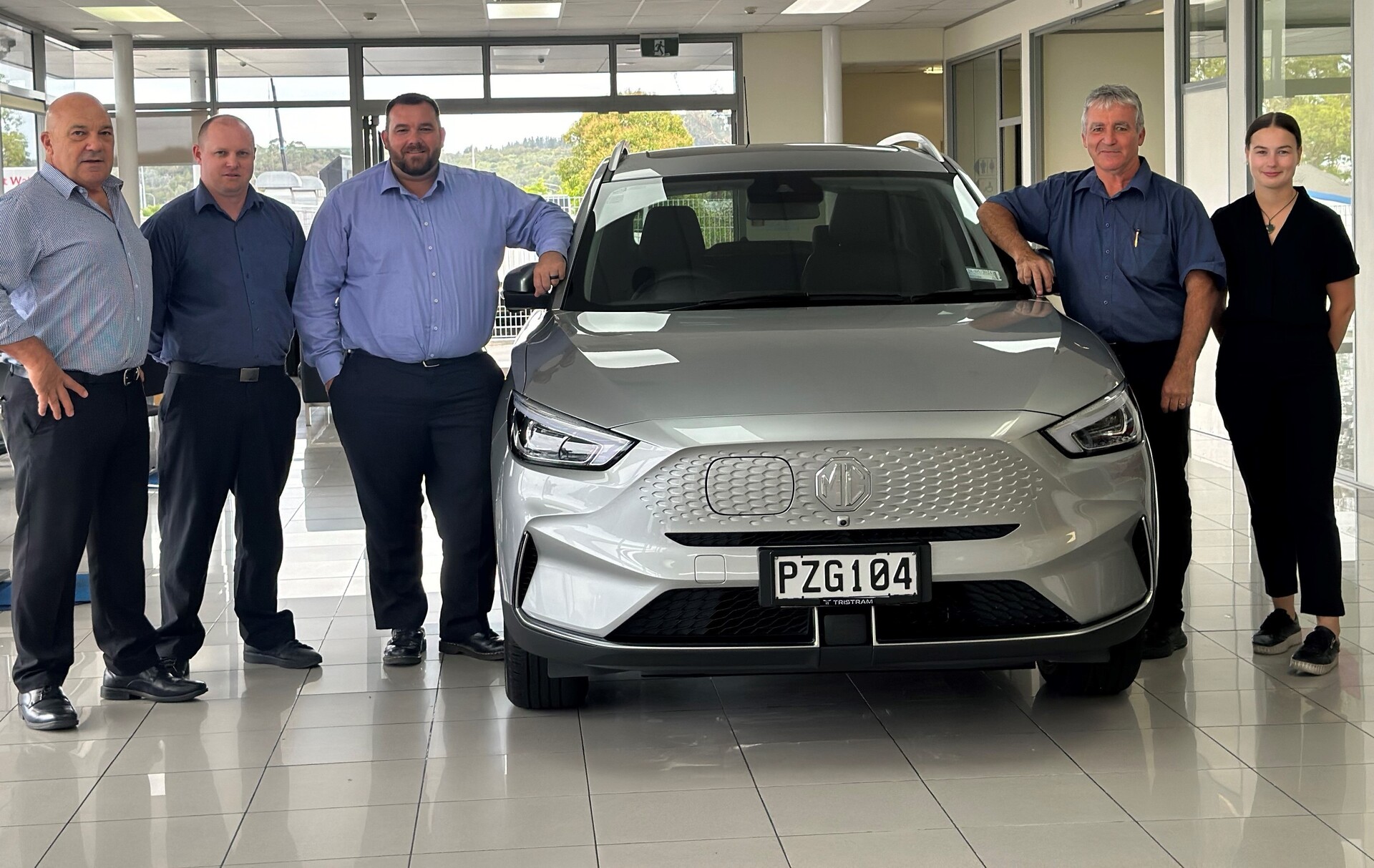 Autofile News Mg Opens New Dealership