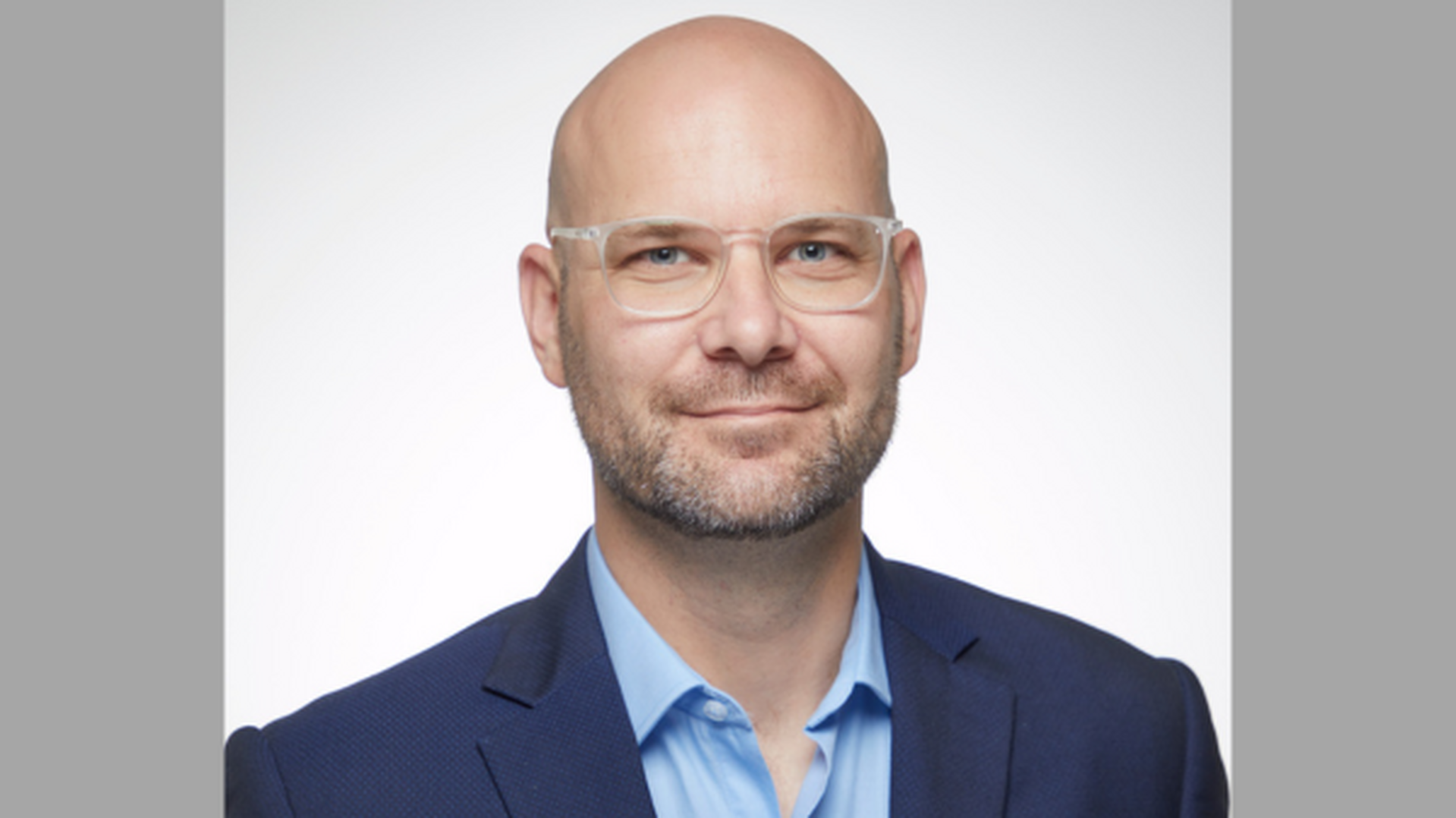 Autofile News Walker Takes On Gm Role