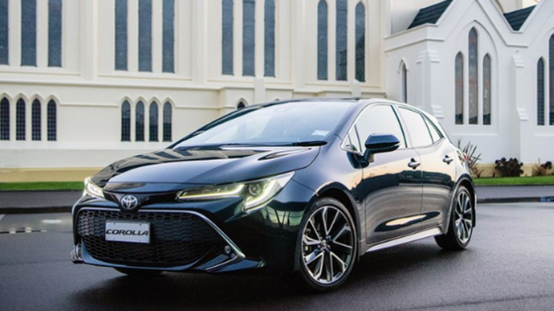 Autofile - News / Marque dominates sector Autofile - News / Marque dominates sector