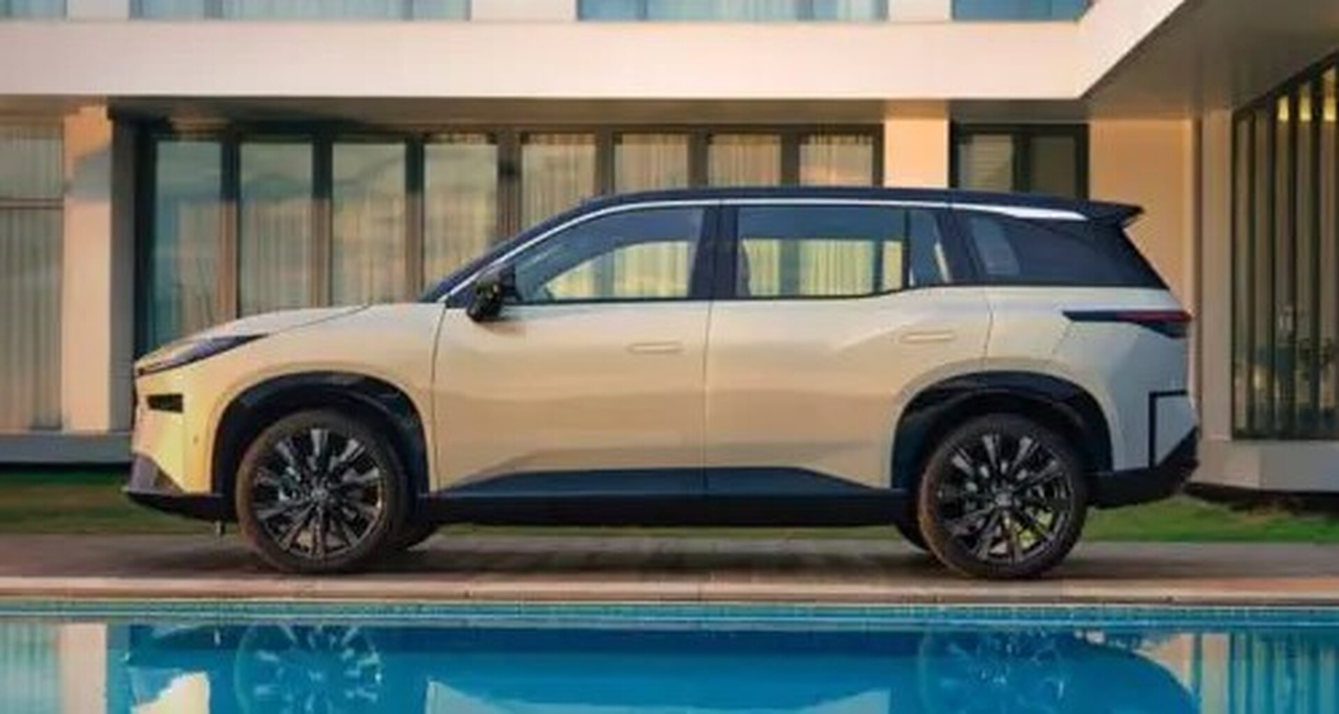 Autofile News Orders Crash Toyota Website