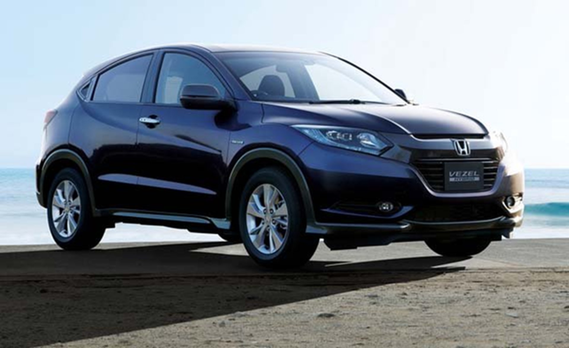 Autofile - News / Honda hits top 10