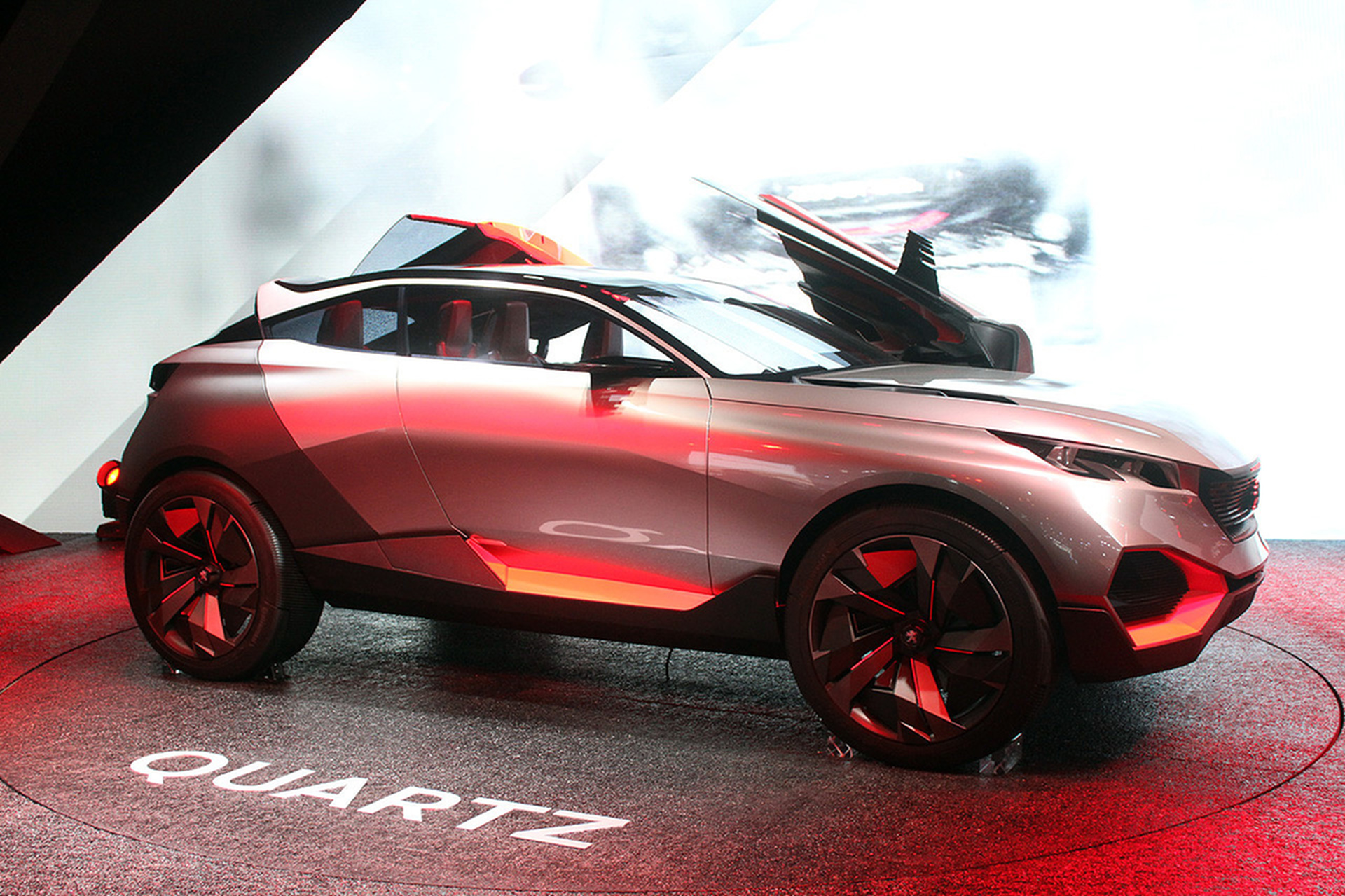 Concept SUV with Quartz