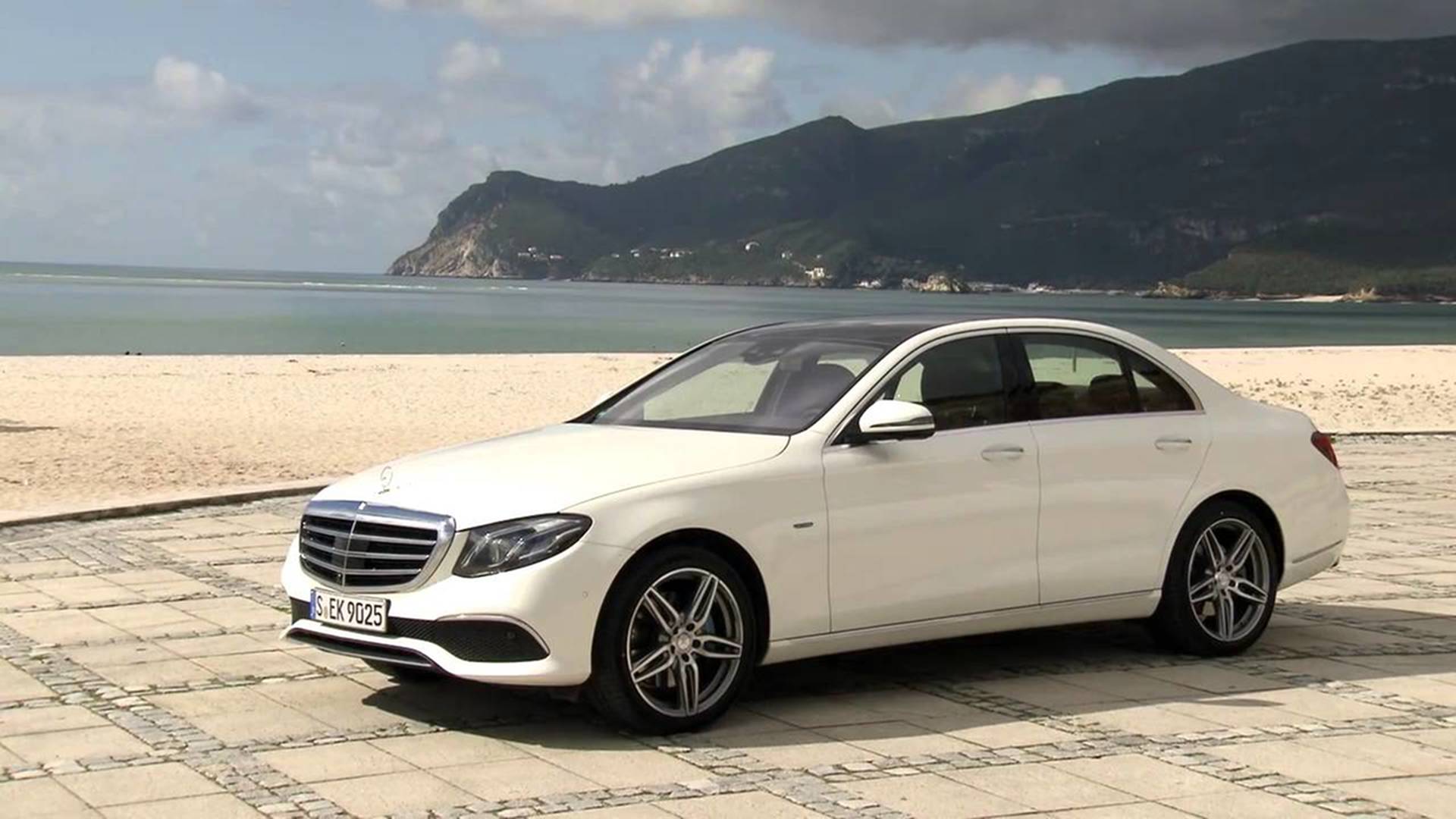 Autofile - News / Mercedes NZ E-Class