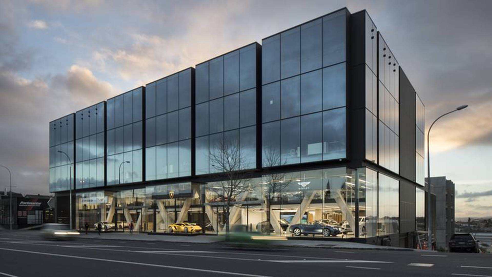 Autofile - News / Giltrap Group opens $40m showroom