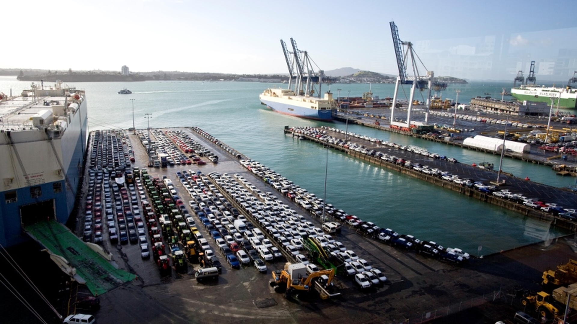 Autofile - News / Auckland wins Best Port in Oceania