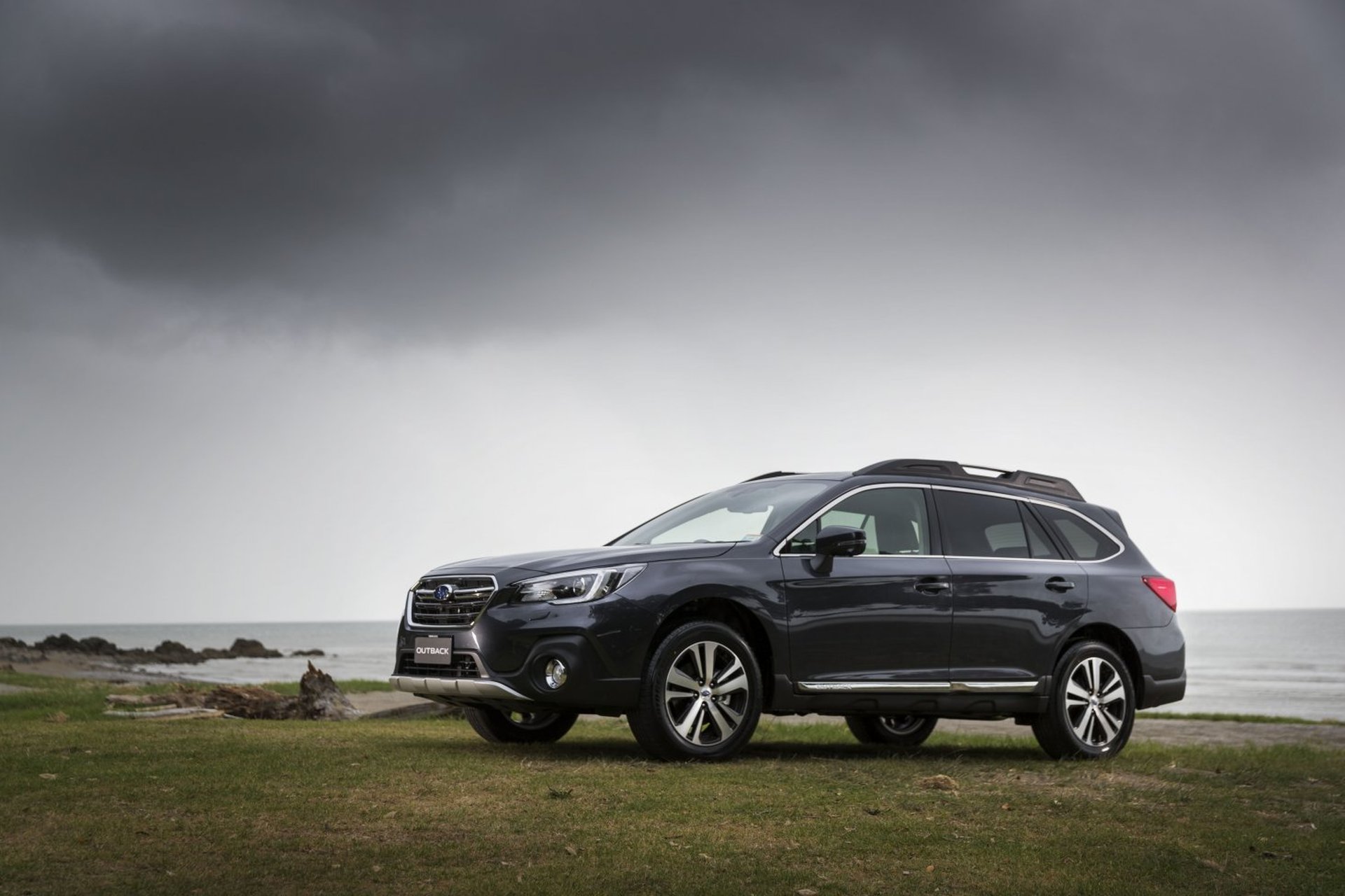 Autofile - News / Subaru delivers incredible sales record