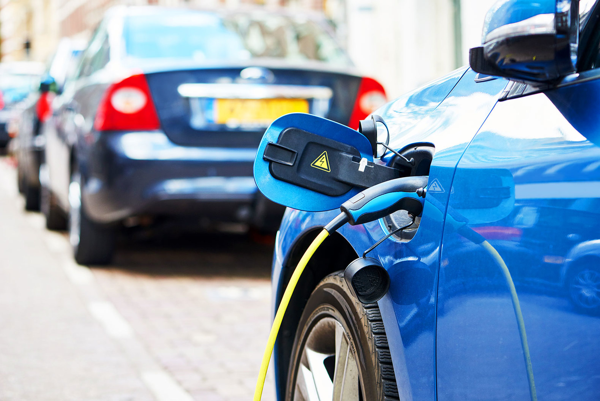 Autofile - News / EV training programme launched
