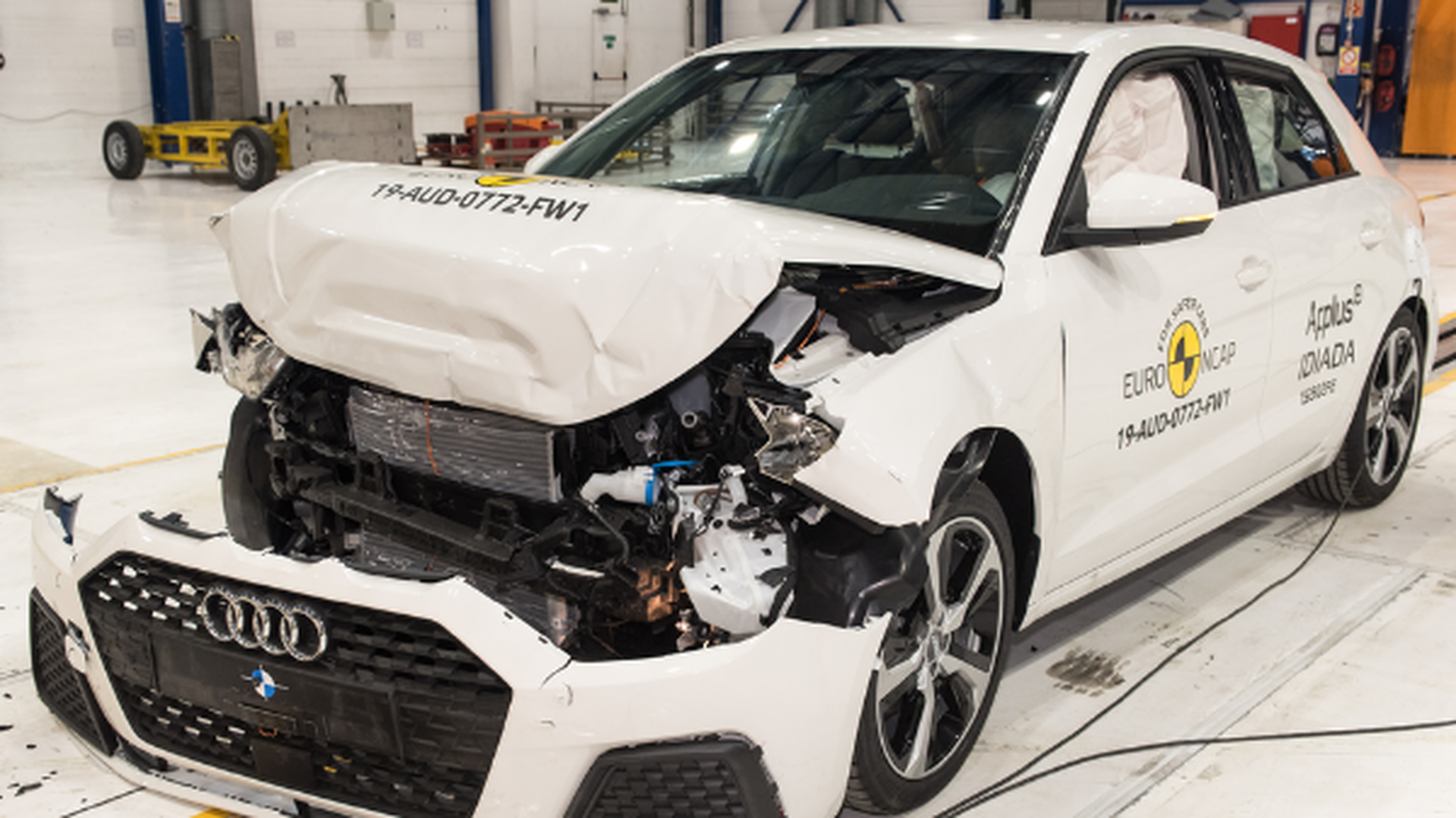 Autofile - News / Audi raises benchmark for light car safety