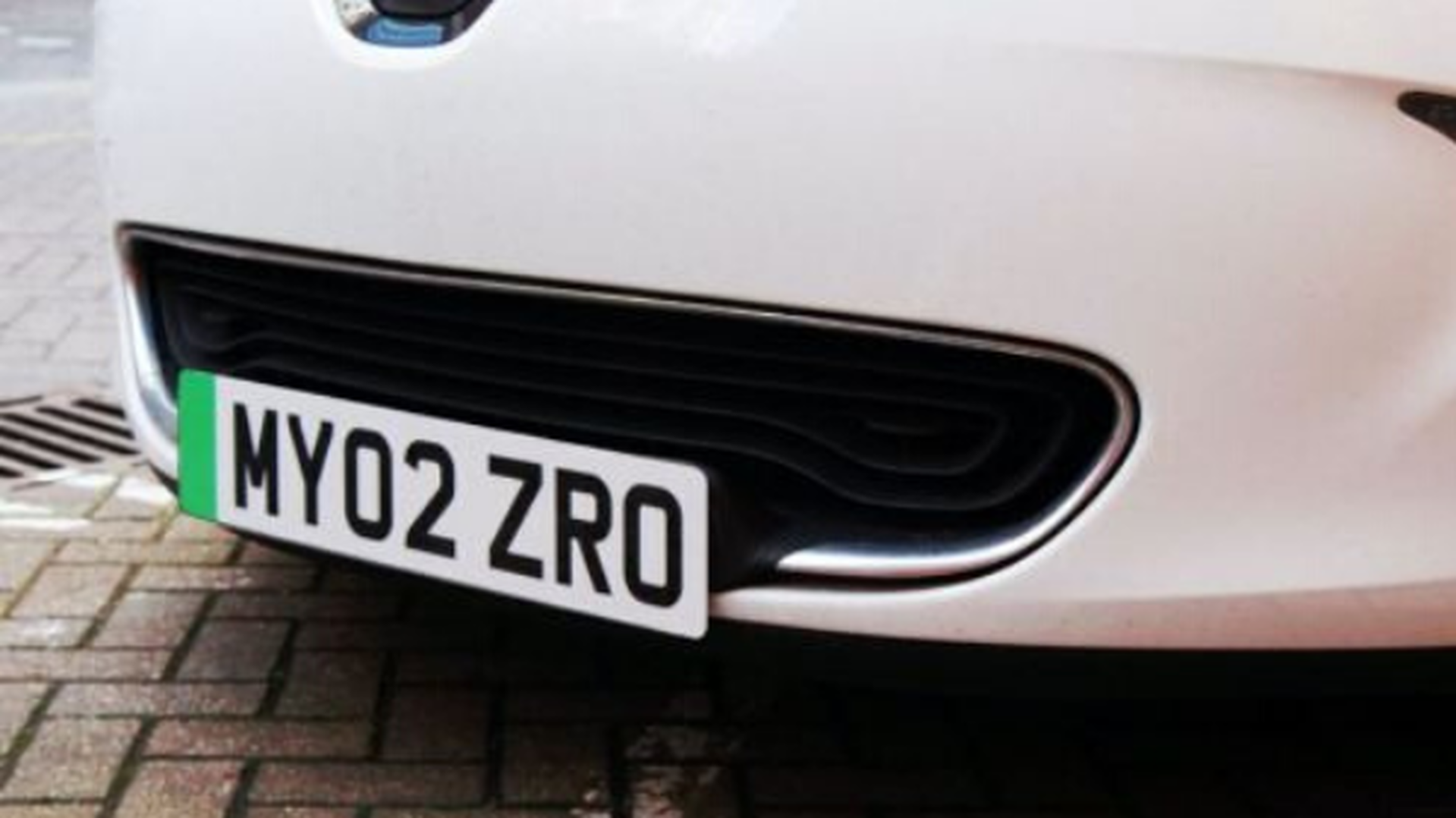 Autofile - News / Green plates for zero-emission cars