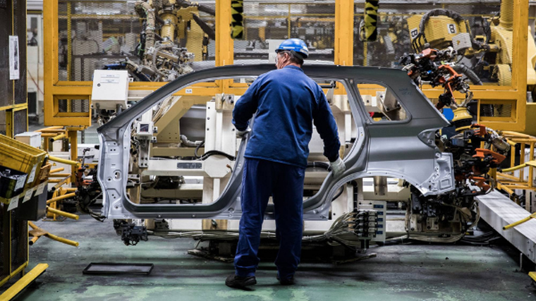Autofile - News / Car production in Japan slumps