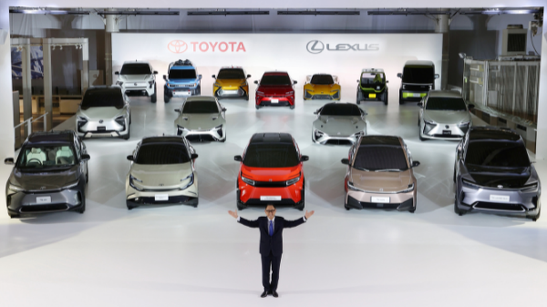 Autofile - News / Toyota ramps up EV plans