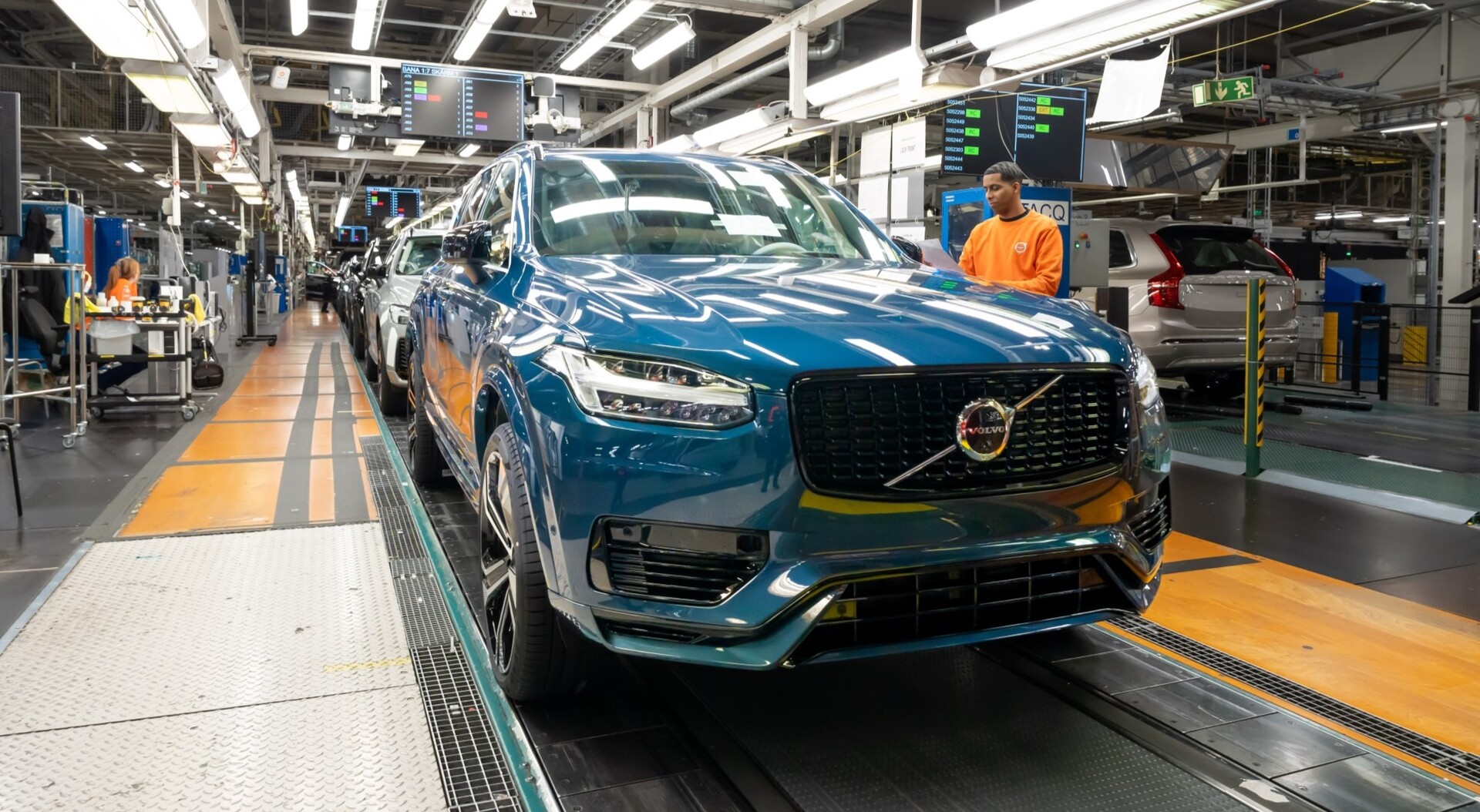 Autofile - News / End of Volvo’s diesels