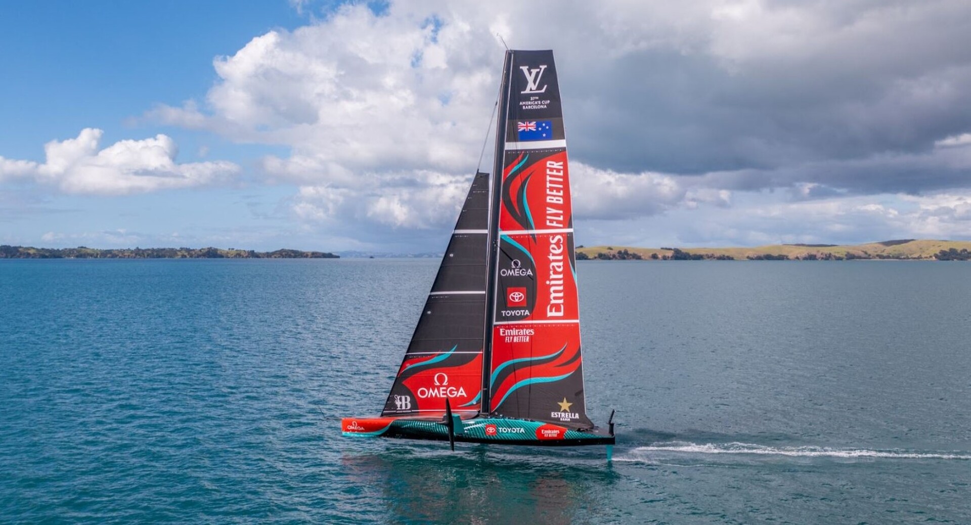 Autofile - News / Setting sail for glory