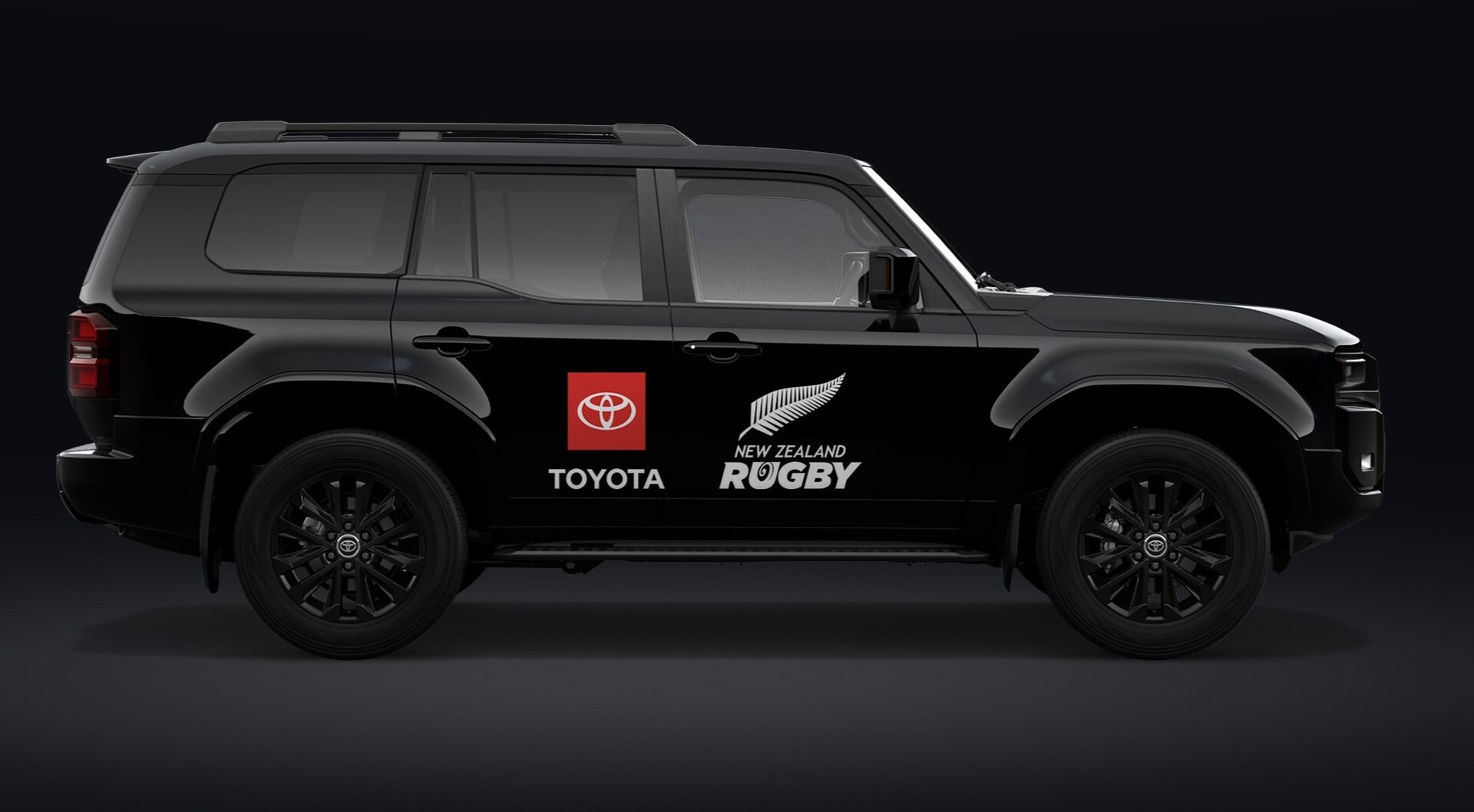 Autofile - News / Toyota inks rugby deal
